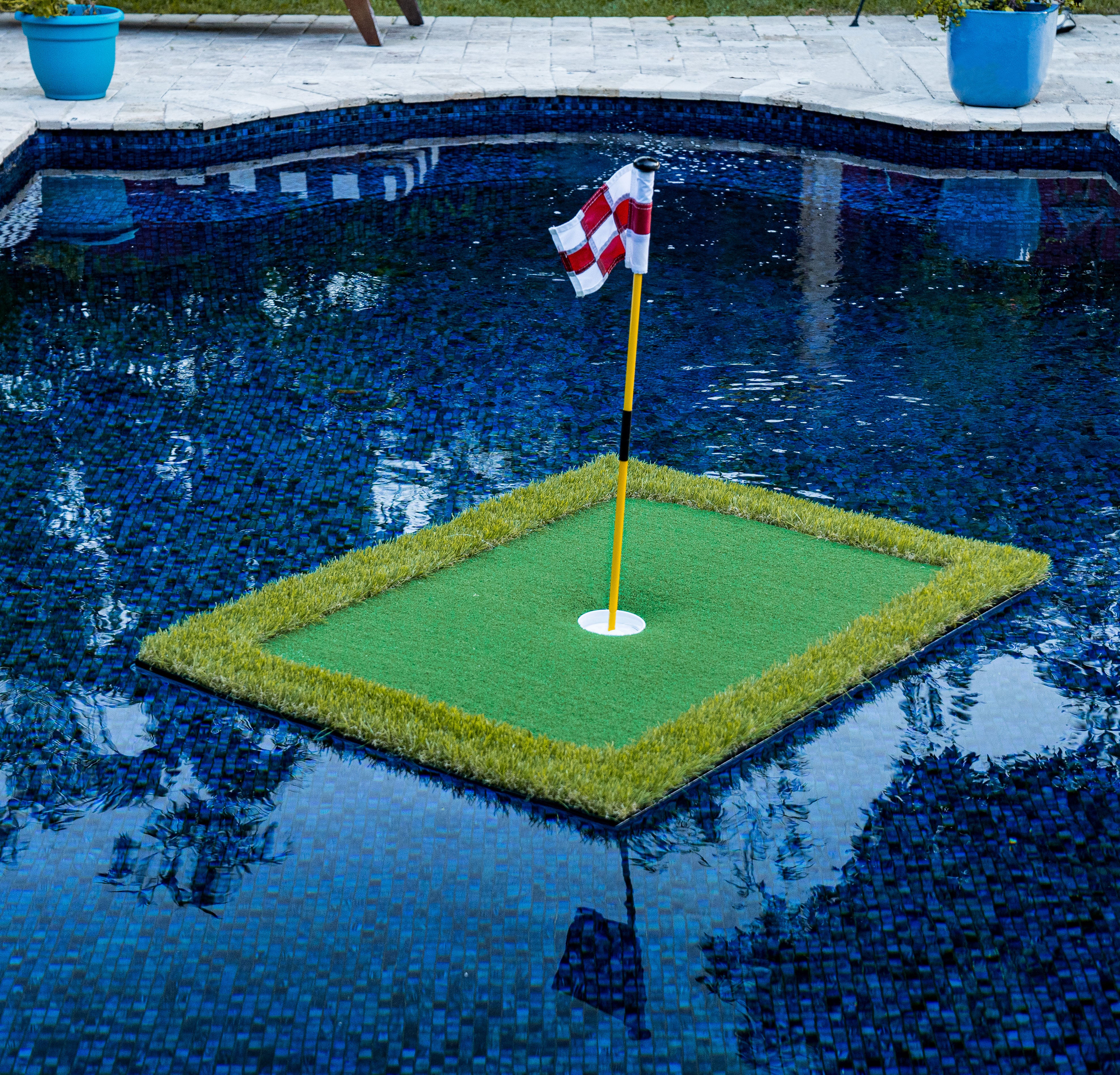 Large floating golf green | Putting Green For Golf – Par Masters